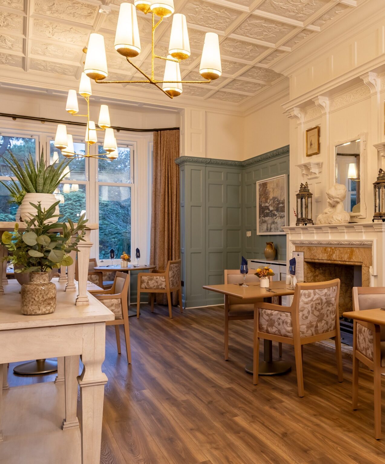 Manor Life - Park Manor - Manor Life