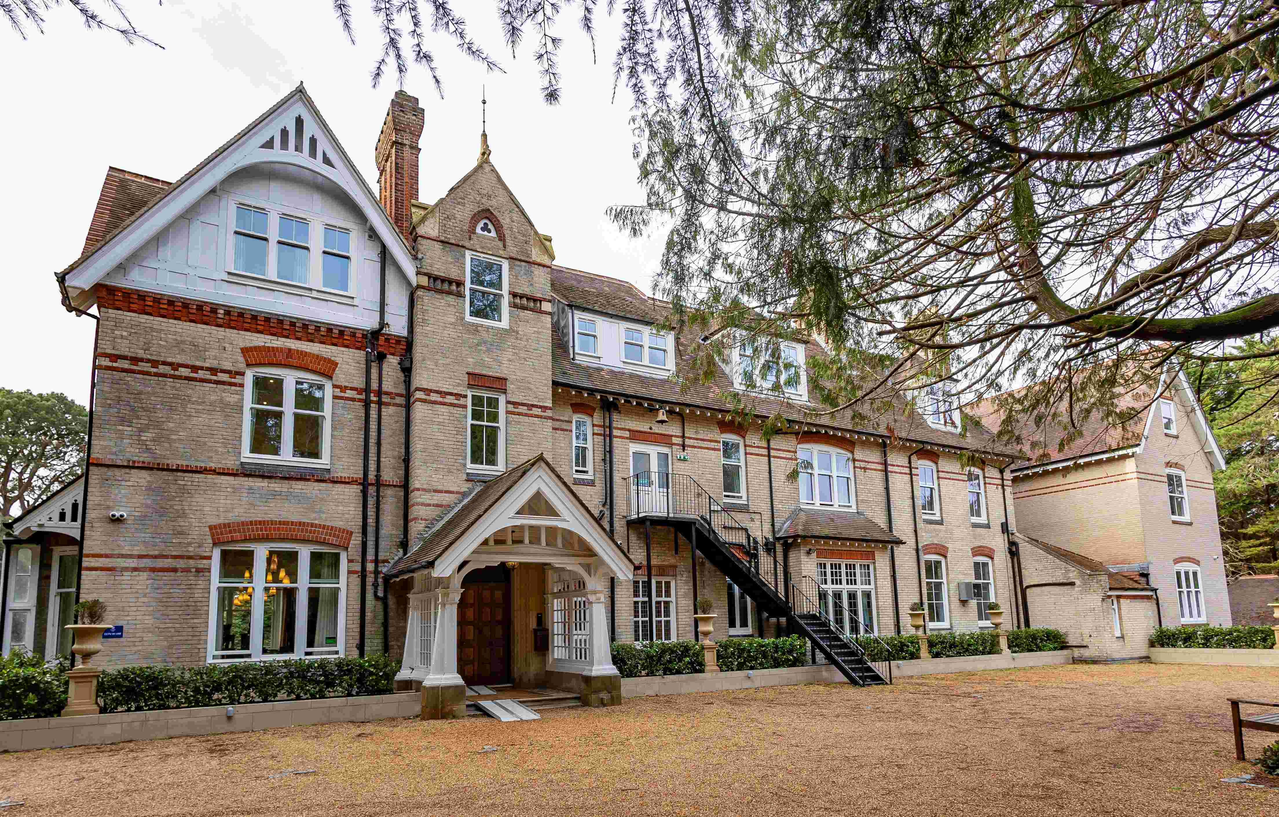 Manor Life - Park Manor - Manor Life